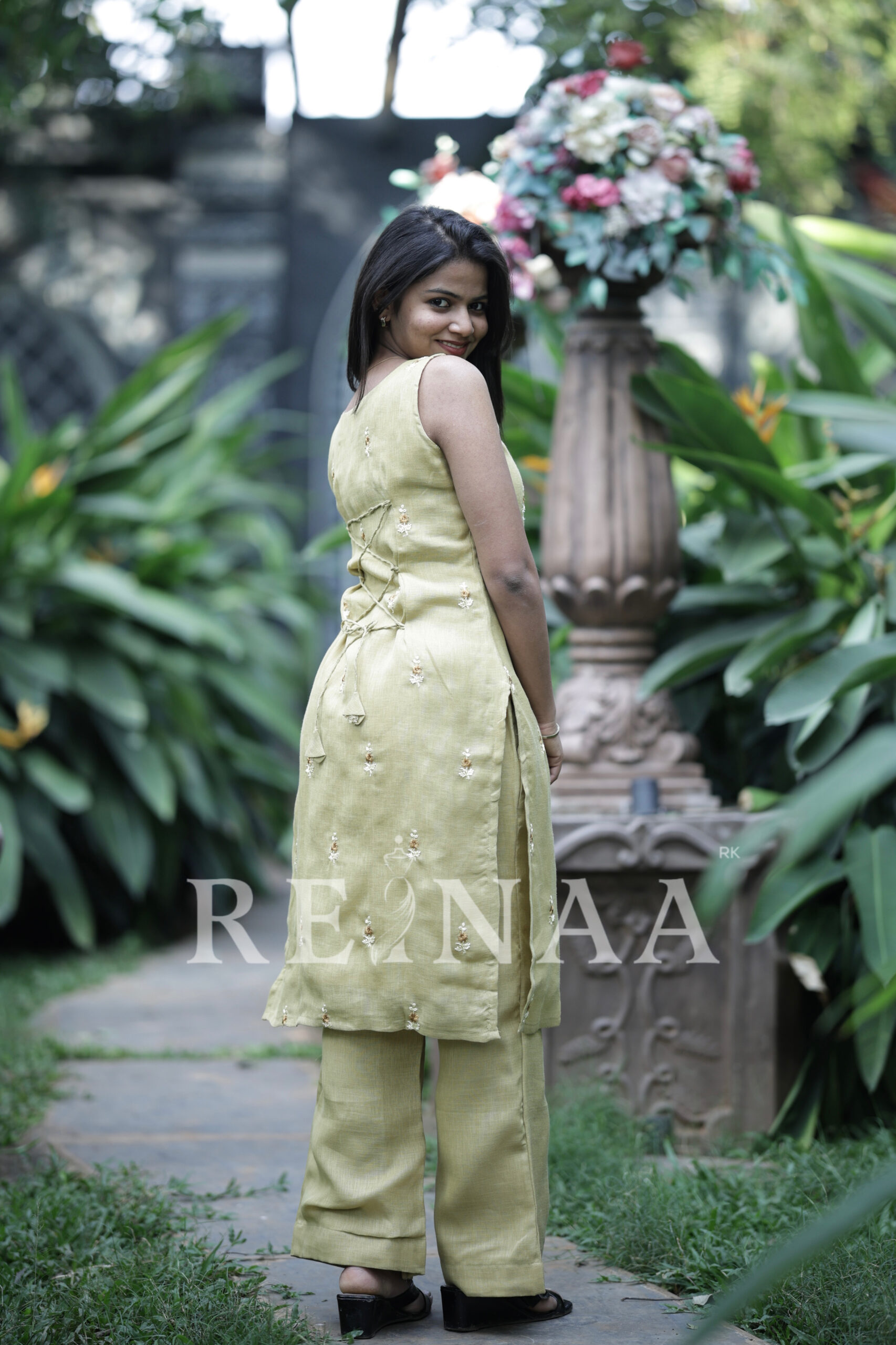 Beige(cream )co-ord set – Reinaa